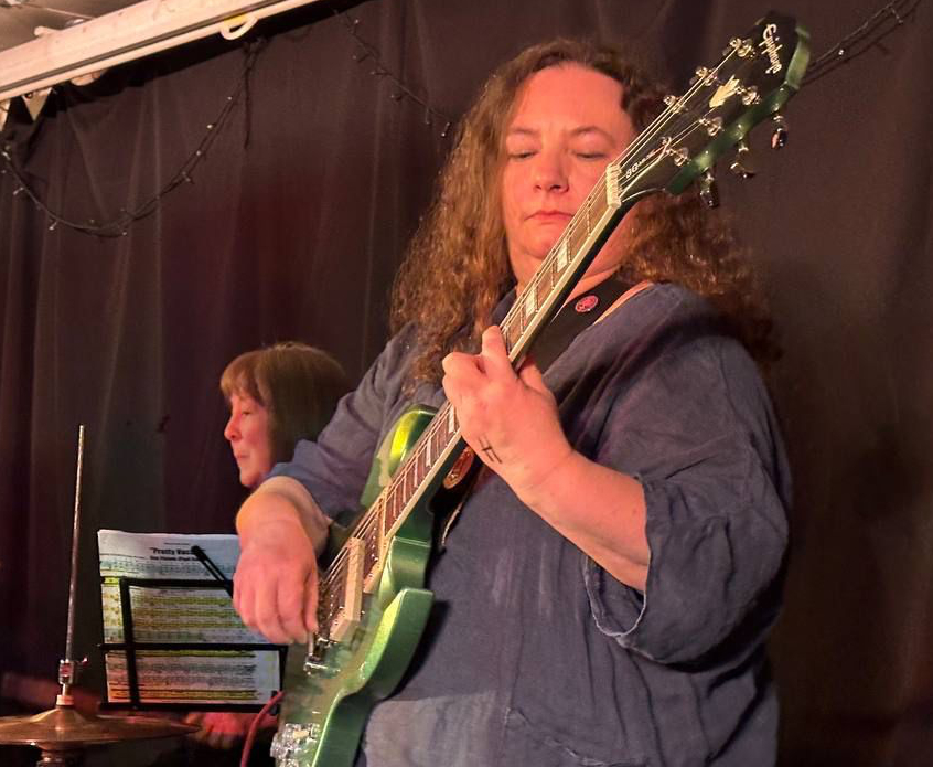 The horMONES.org ♫